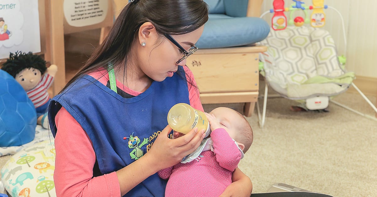 Child Care Teacher Assistants | Now Hiring at Doodle Bugs!