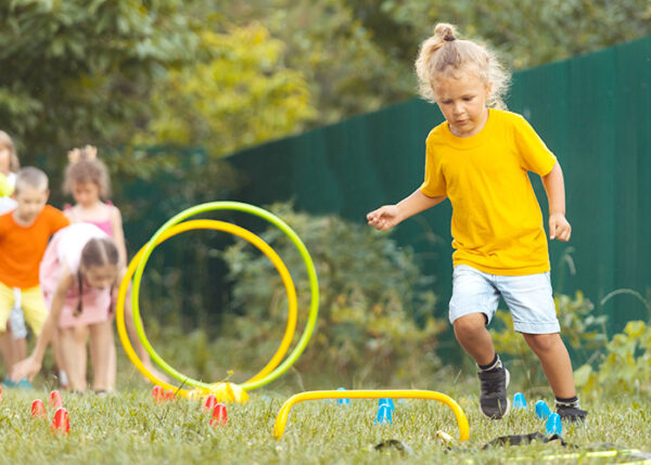 Outdoor Games that Promote Good Social Skill Development - Doodle Bugs!